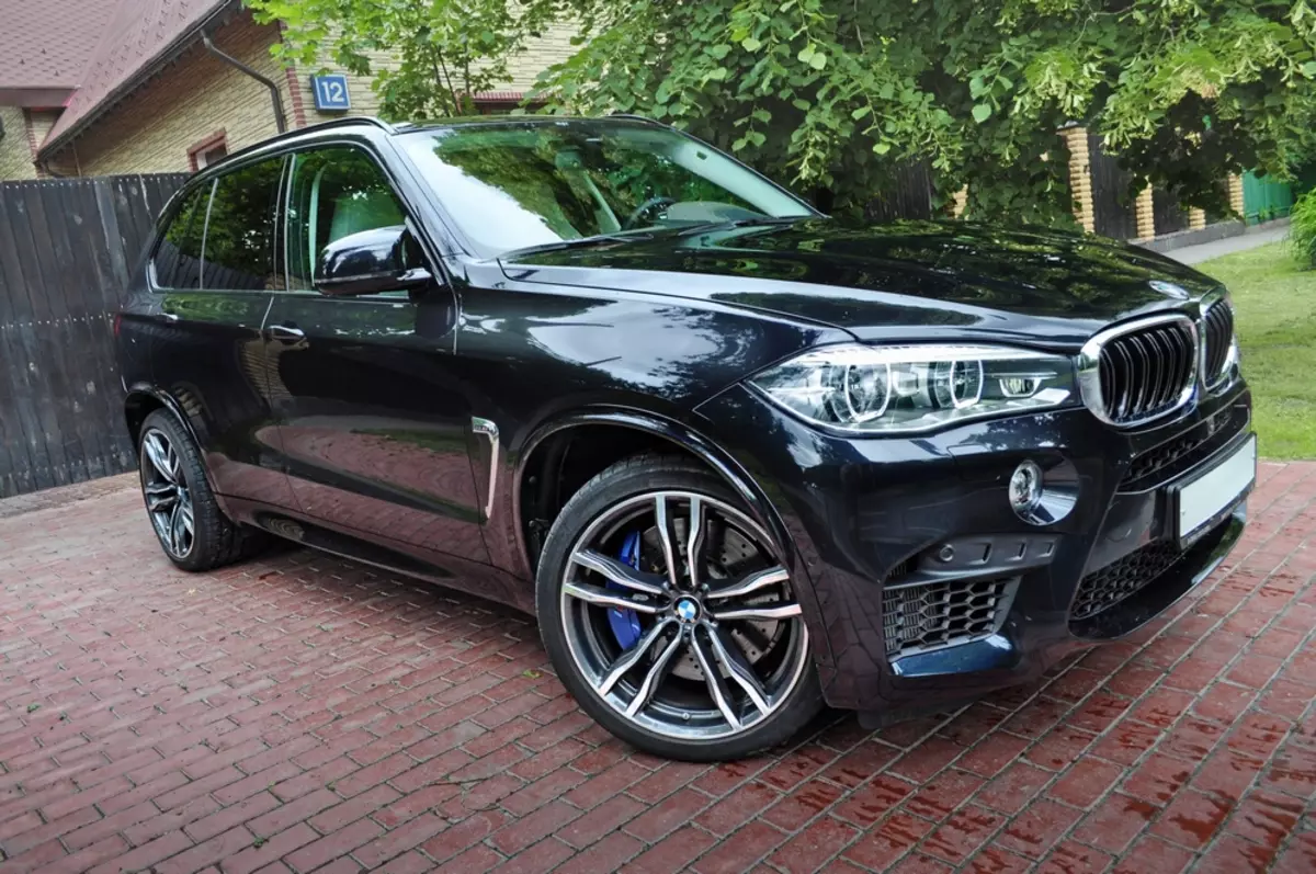 Test drive BMW x5m: Hlalosa ka nnete 40744_31