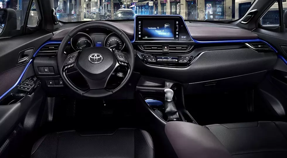 Toyota ABŞ üçün yeni bir krossover elan etdi 40822_4