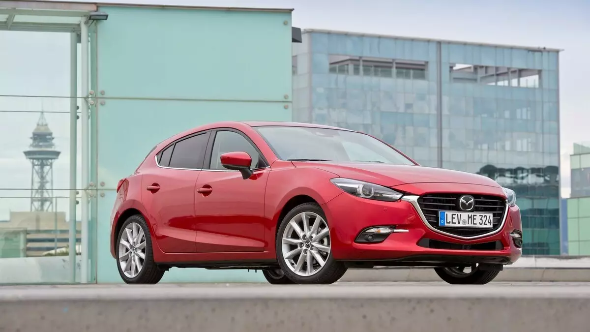 Nýtt Mazda3 geta Frumraun í haust 41080_9