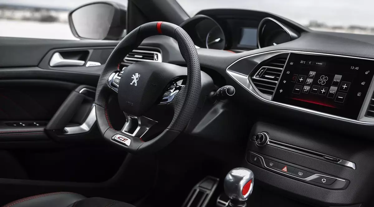 Peugeot 308 GTI দুটি পাওয়ার বিকল্প পেয়েছেন 410_11