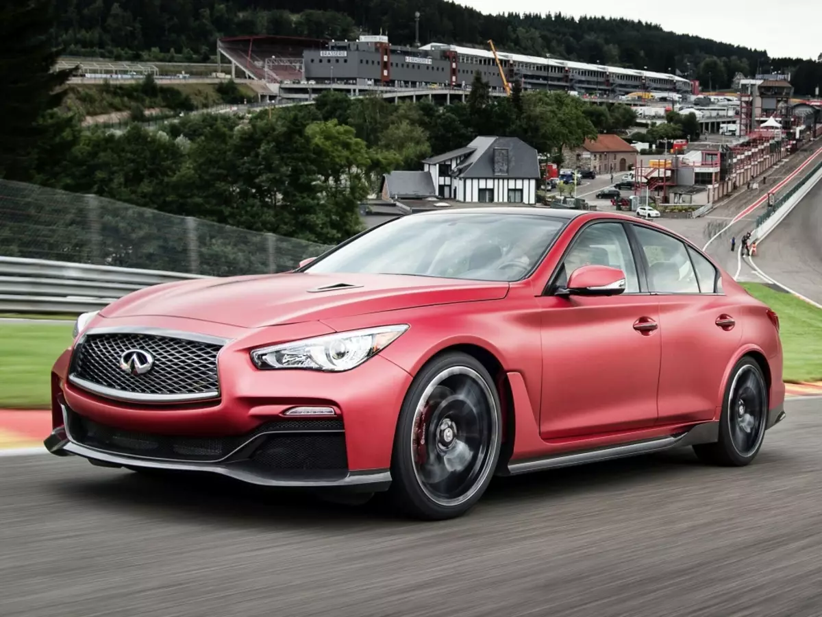 Infiniti_q50_eau_rouge_concept_5.jpeg