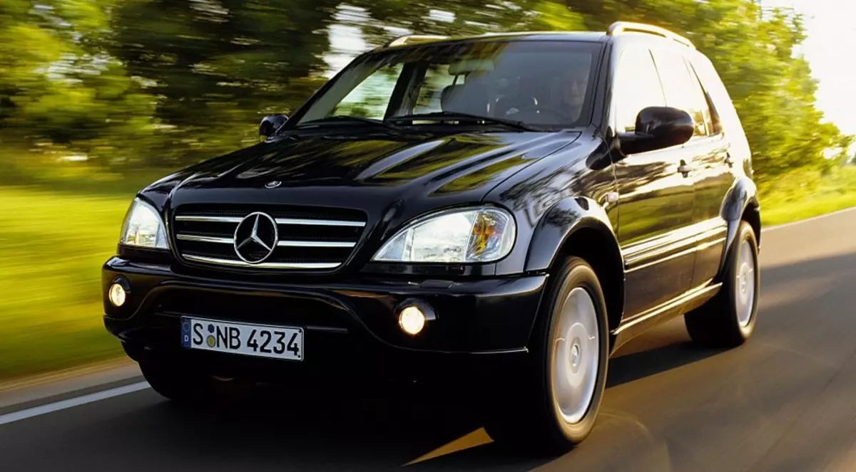Ko'p harflar: Mercedes-Benz sinflarining tartibida tartibni tanishtiring 4121_6