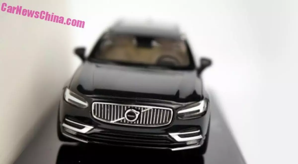 Yeni Volvo V90 Vagon Dönültülmüş Oyuncak 41254_2