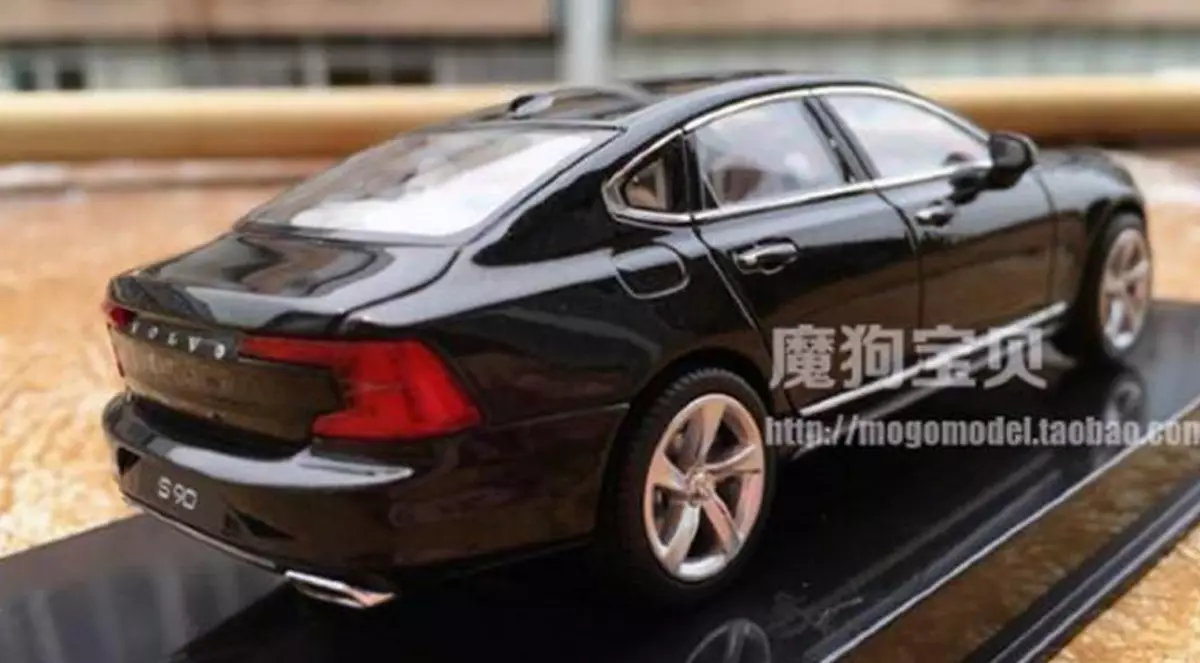 새로운 Volvo V90 왜건 Declassified Toy. 41254_6