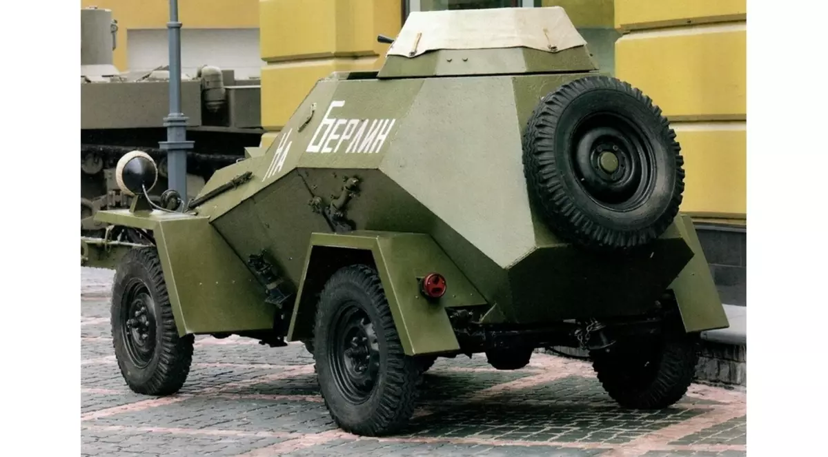 Mavhiri emapango makuru ekuratidzira: nhoroondo yeSoviet Armored Cars 41256_12