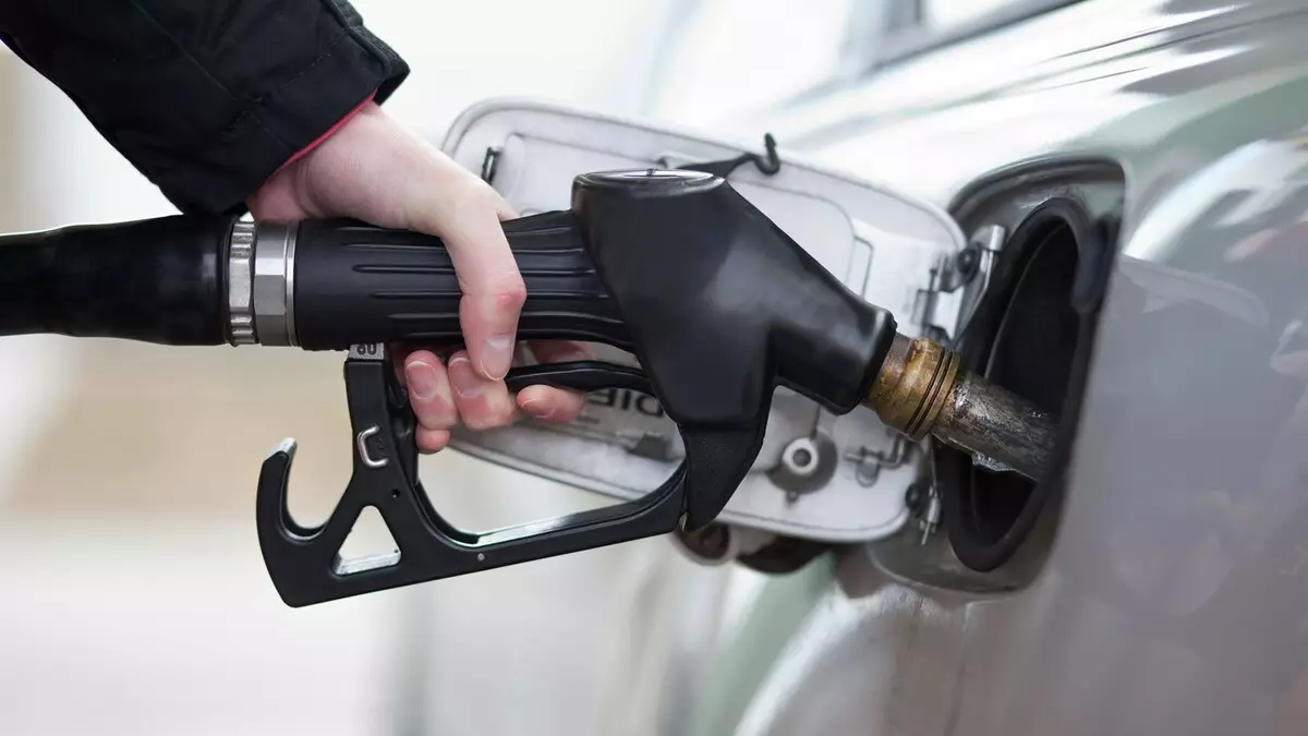 Car fueling at the gas station