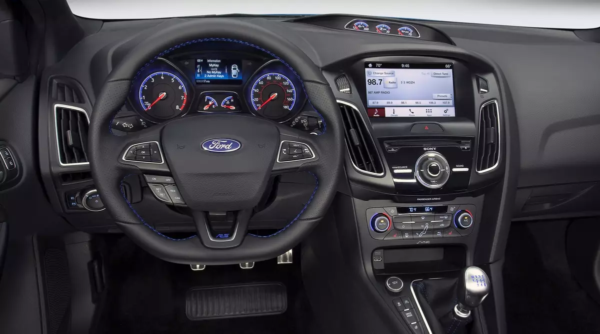 Ford focus RS do të qeshë me titullin e më të fuqishmit 41840_5