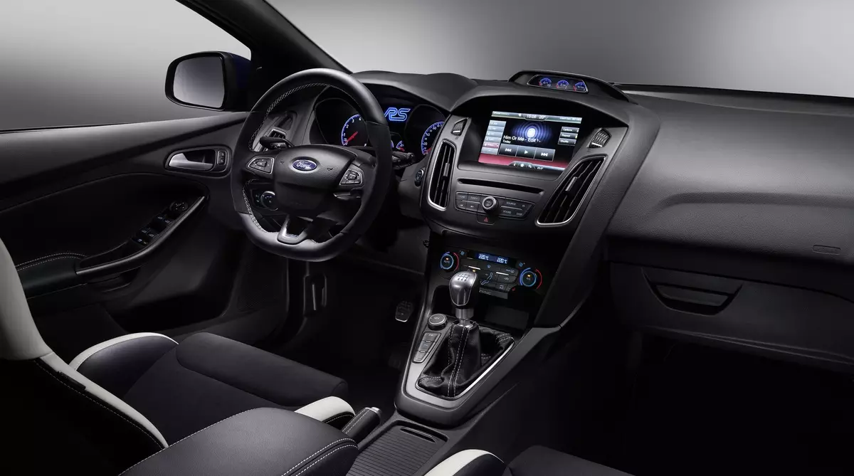 Ford focus RS do të qeshë me titullin e më të fuqishmit 41840_6