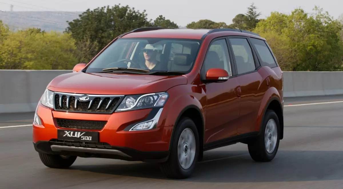 mahindra_xuv500_23.jpeg