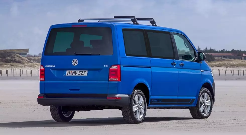 Volkswagen dia nanolotra vaomiera manokana Multivan Limited 42090_2