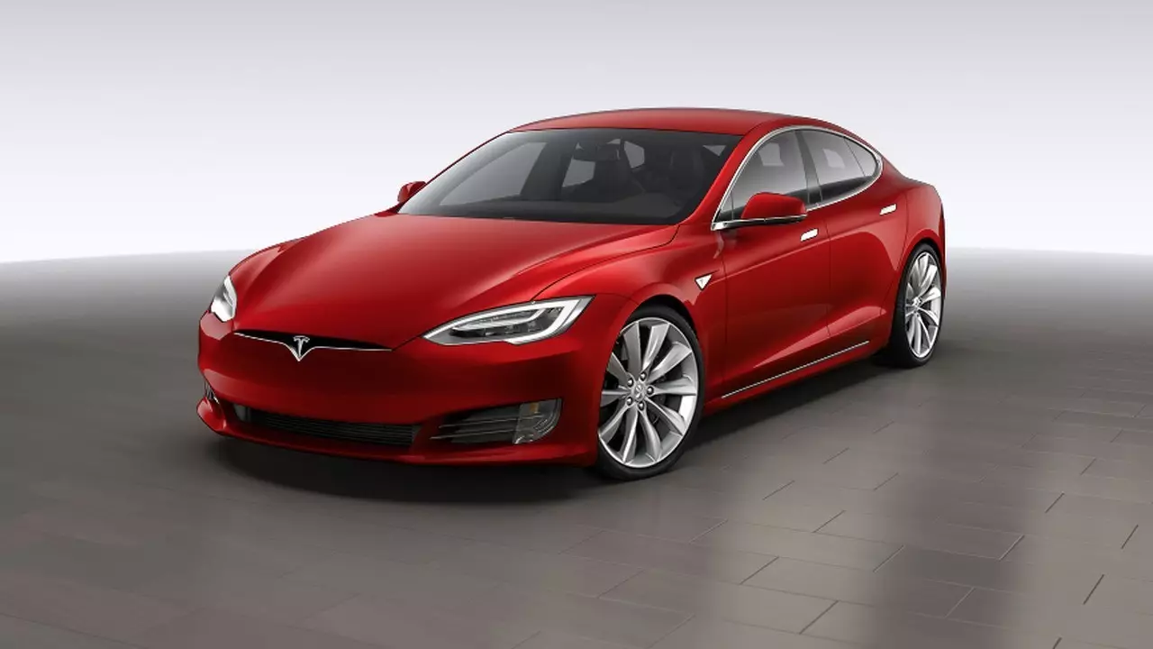 A TESLA leengedte a modell S 8% -át kóddal 42321_3