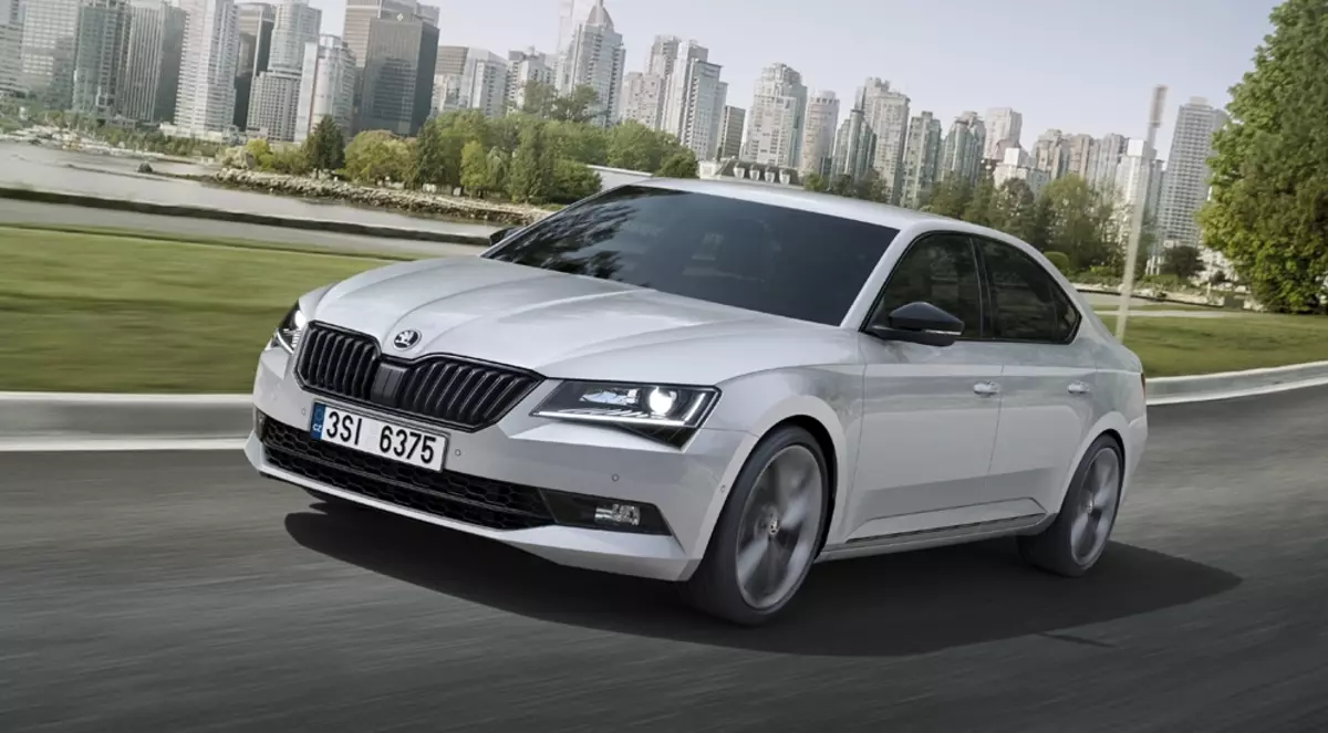 Skoda_superb_sportline.jpg.