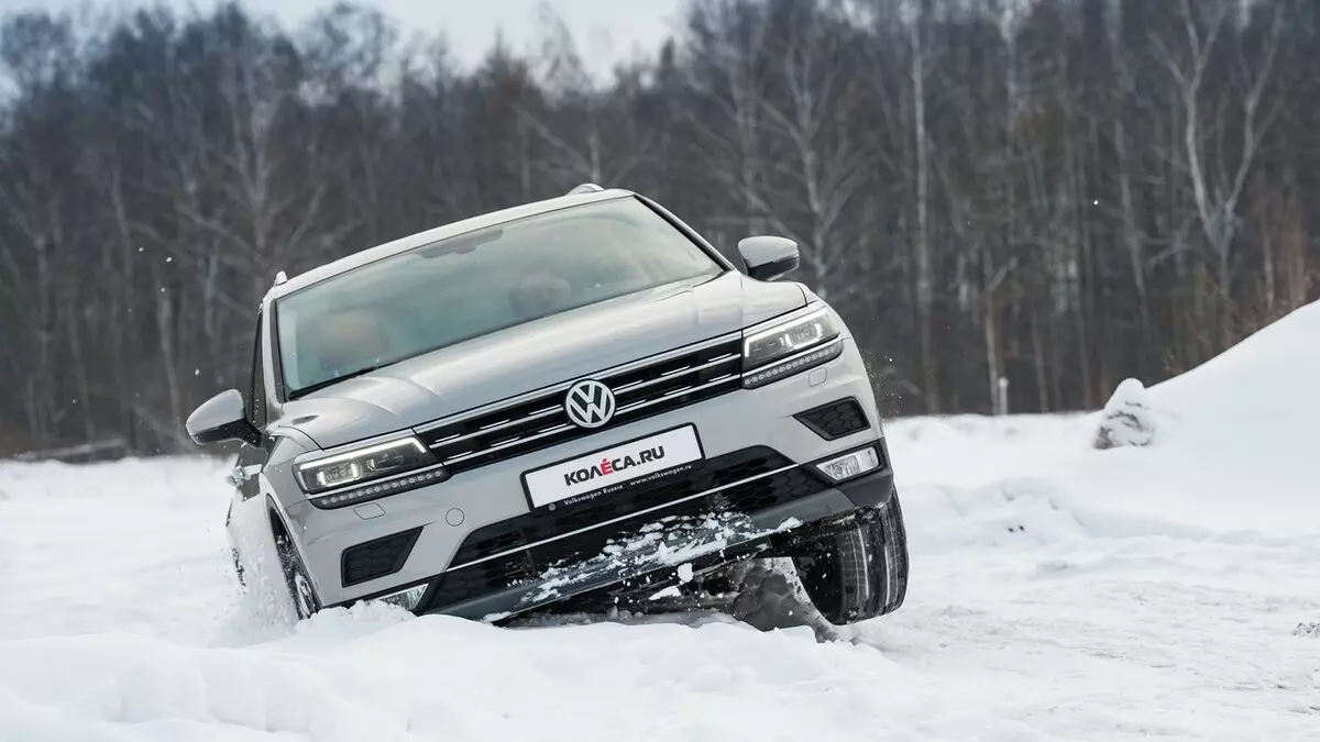 ปีของ Tiger และ Iguana: ทดสอบไดรฟ์ Volkswagen Tiguan 2.0 Tigu 42613_71