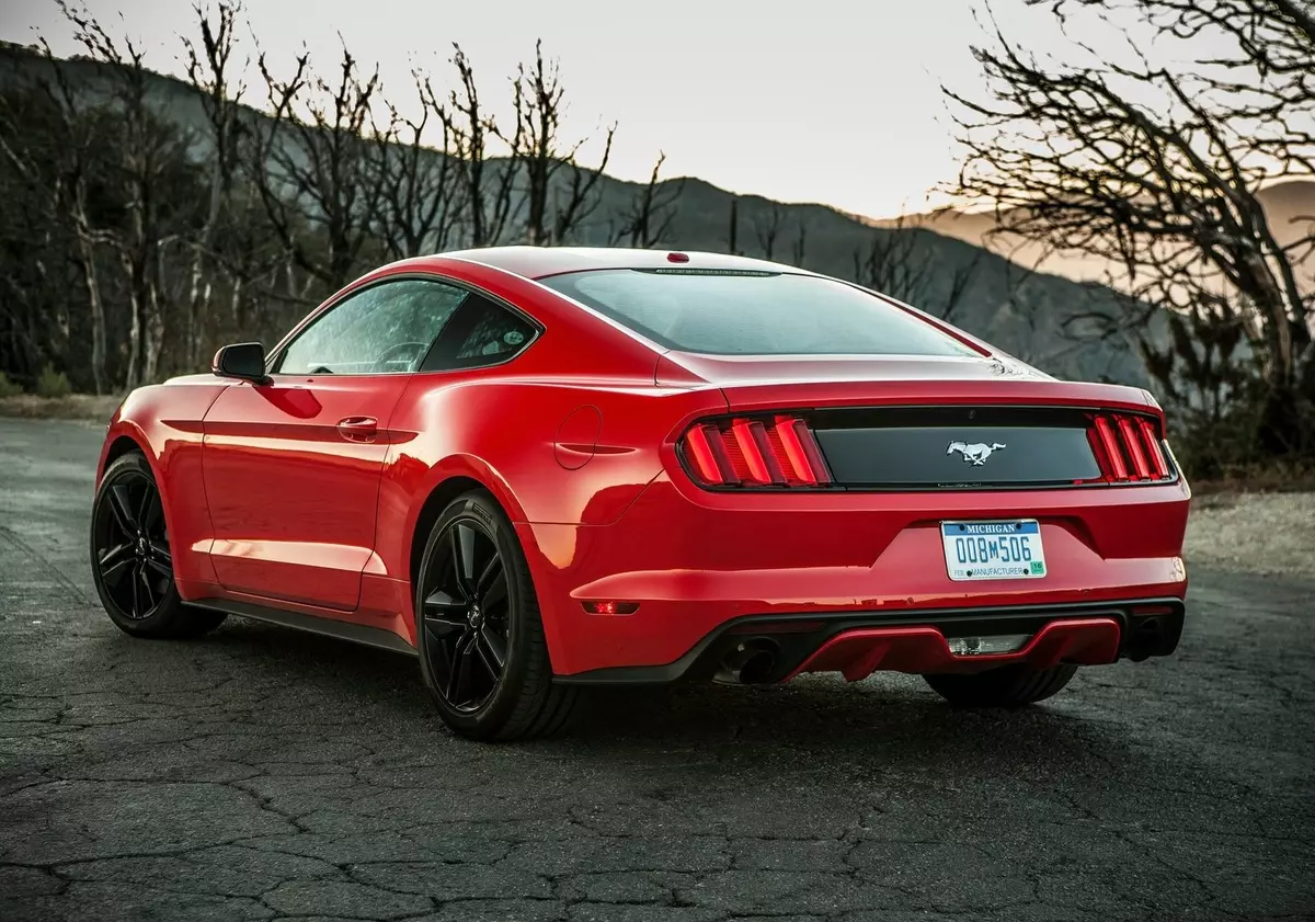 યુરોપીયનોએ નવી ફોર્ડ Mustang ની કિંમત મળી 4263_5