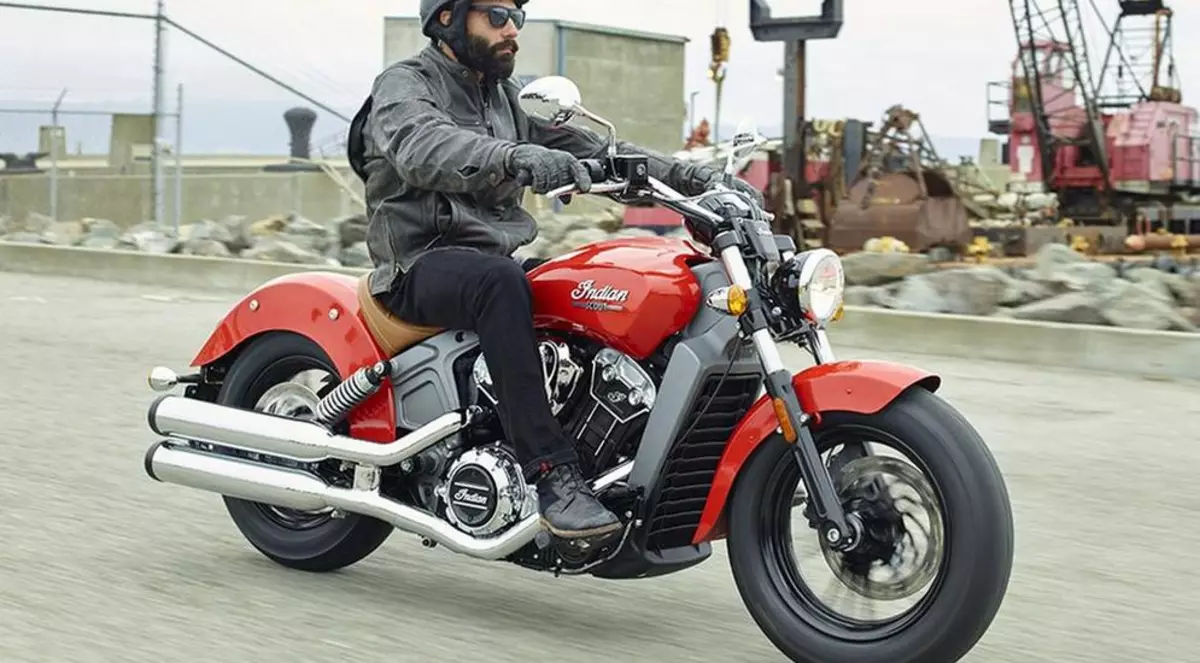 Indian: 2016 Motocykle 42692_2