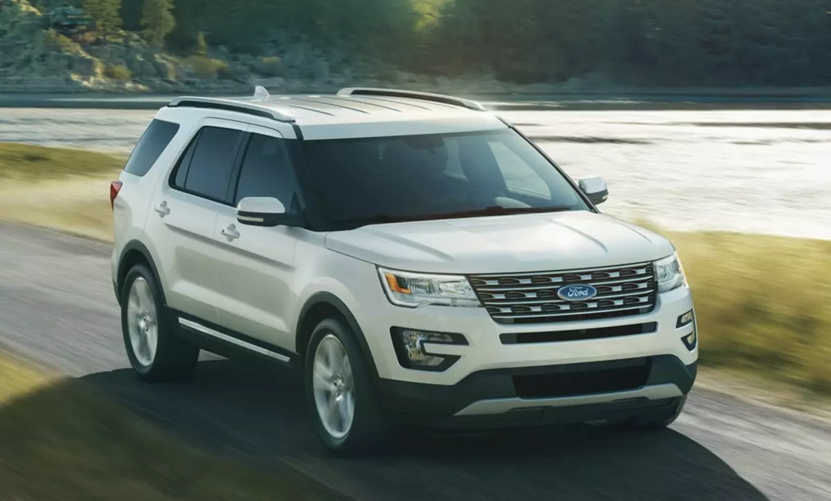 ford_Explorer_limited_10.jpeg ។