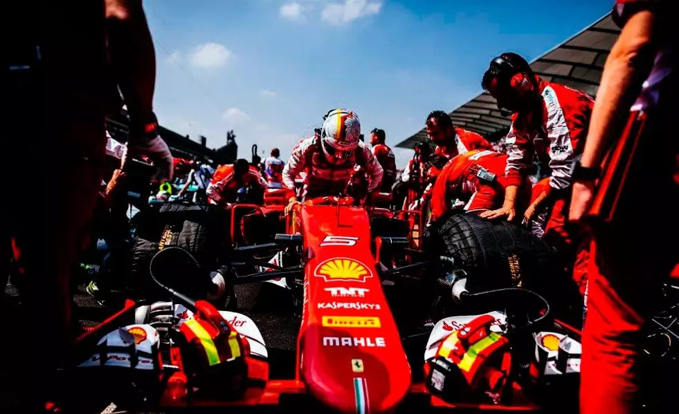 Ferrari býður upp á Red Bull nýja hugmynd með vélum