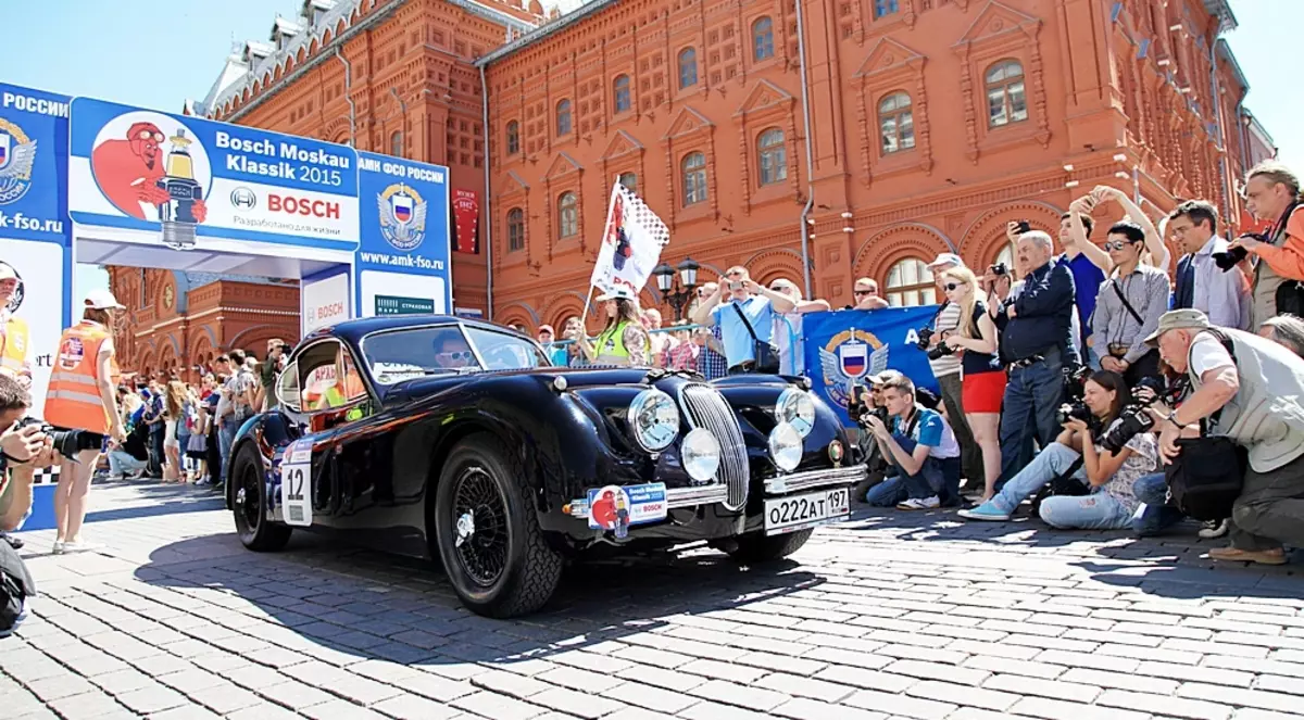 Bosch Moskau Klassik na poligonu FSO: borbeni mod za Oldtimeters 436_15