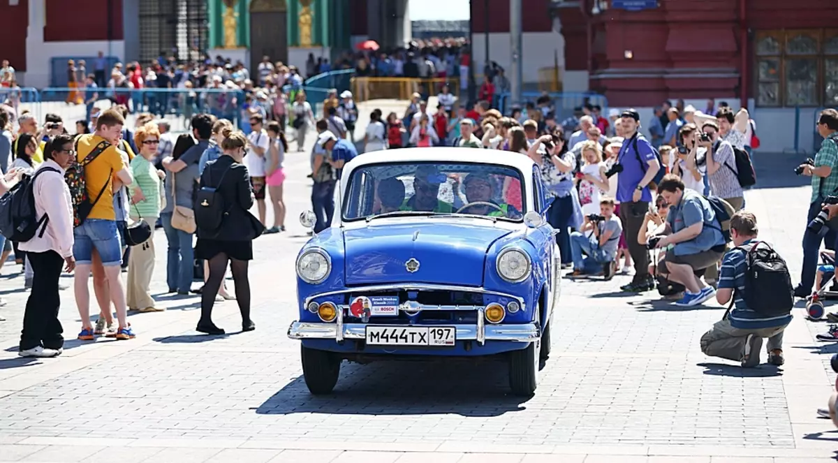 Bosch Moskau Klassik na poligonu FSO: borbeni mod za Oldtimeters 436_18