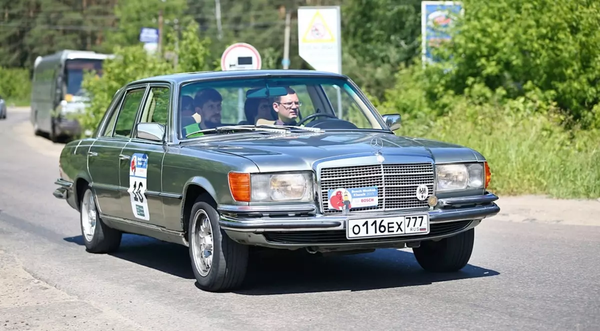 Bosch Moskau Klassik na poligonu FSO: borbeni mod za Oldtimeters 436_8