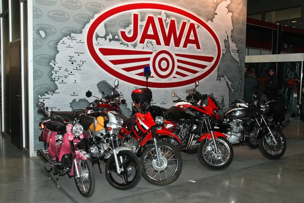 Jawa_motopark2011.jpg