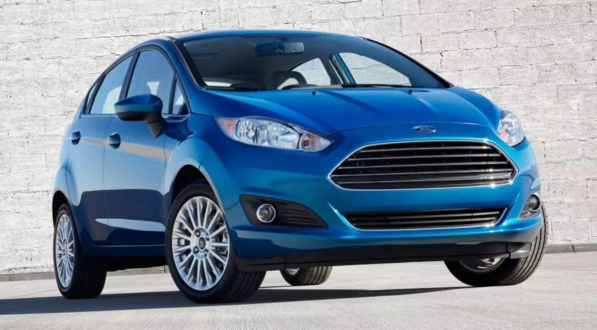 Ford geri çevrilmə proqramını uzatdı və bir fiesta daxil etdi 448_4