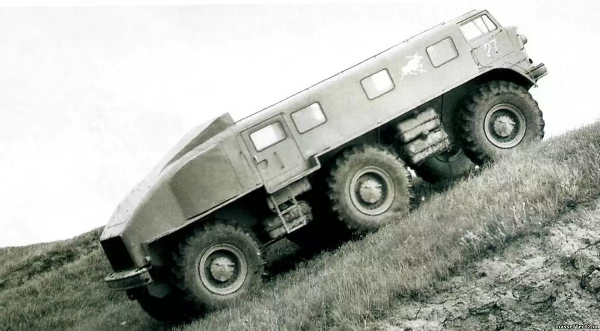 Te helder toekoms: Superworthy Zil-167e 4930_5