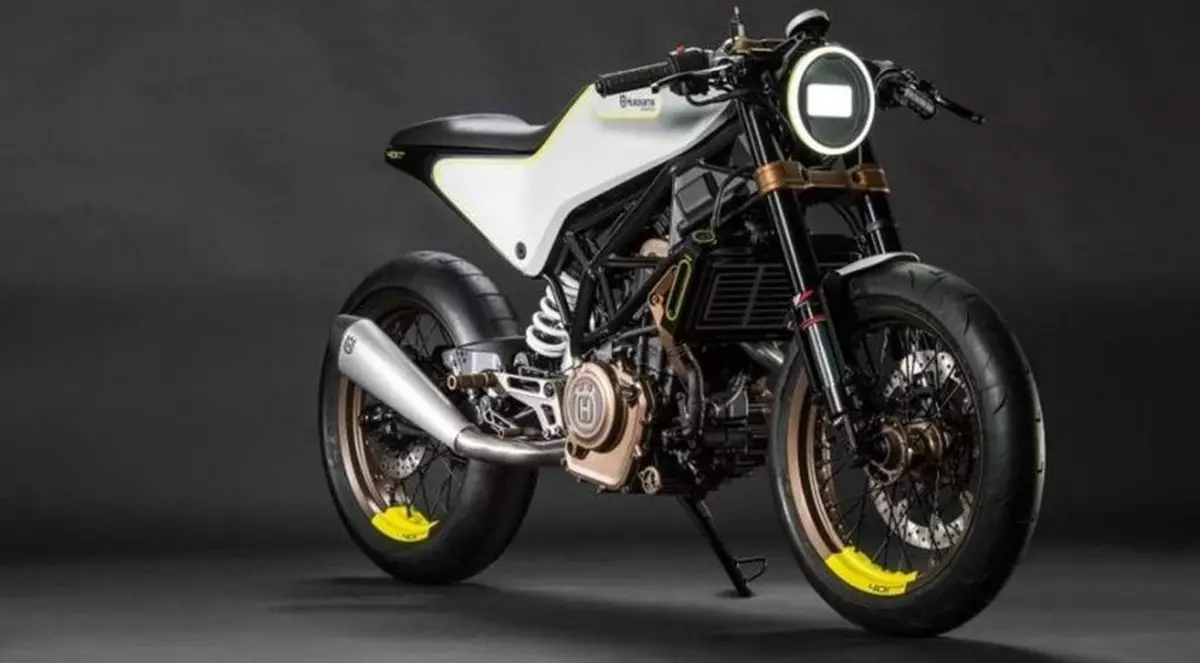 Husqvarna vuelve al asfalto!