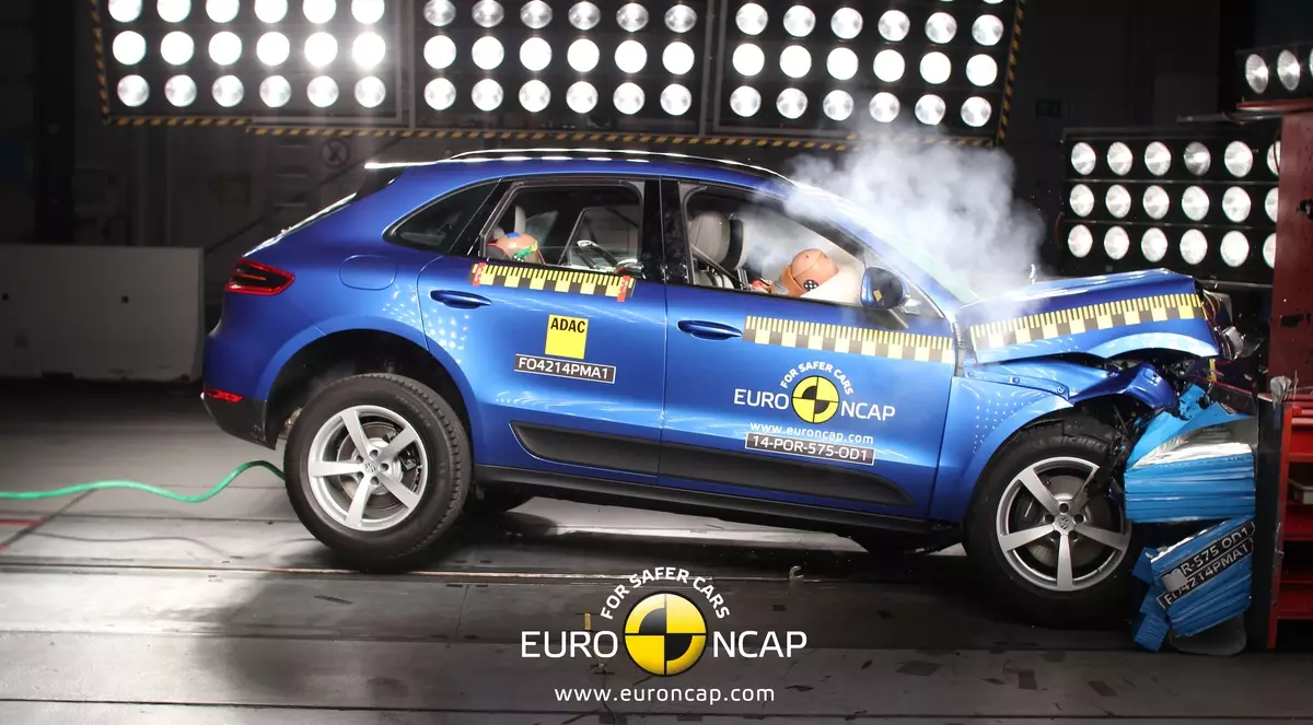 Porsche Macan, Discovery Sport dan Lexus NX telah menjadi tes kecelakaan NCAP euro yang sangat baik 5103_1