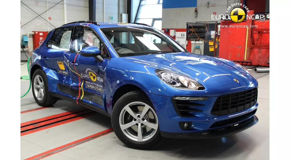 Porsche Macan, Discovery Sport dan Lexus NX telah menjadi tes kecelakaan NCAP euro yang sangat baik 5103_5