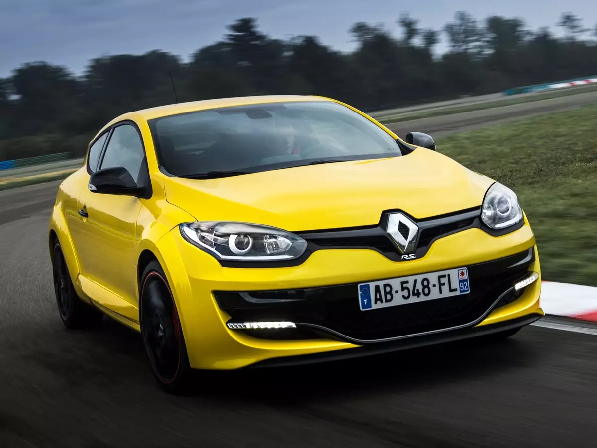 Renault_megane_r.s._265_10.jpg