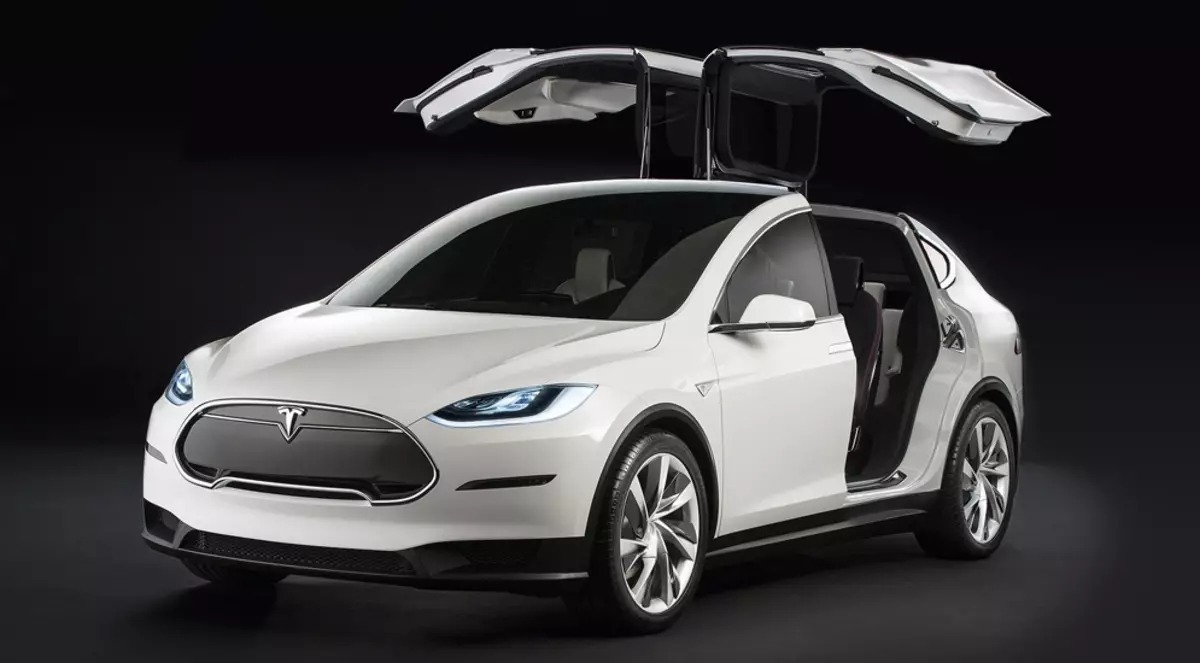 Tesla ماڈل X Crossover کی فروخت کے آغاز سے پہلے چند ماہ رہے 519_4