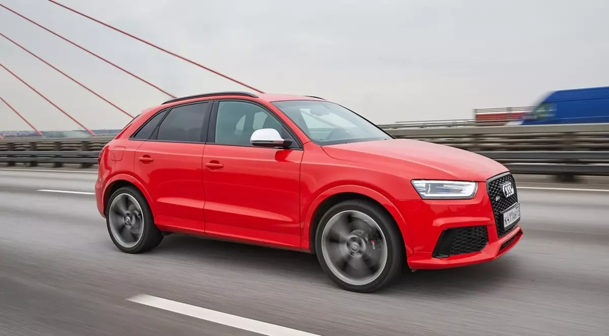 Nyochaa Audi Rs q3: Abalị asaa abalị 5297_18