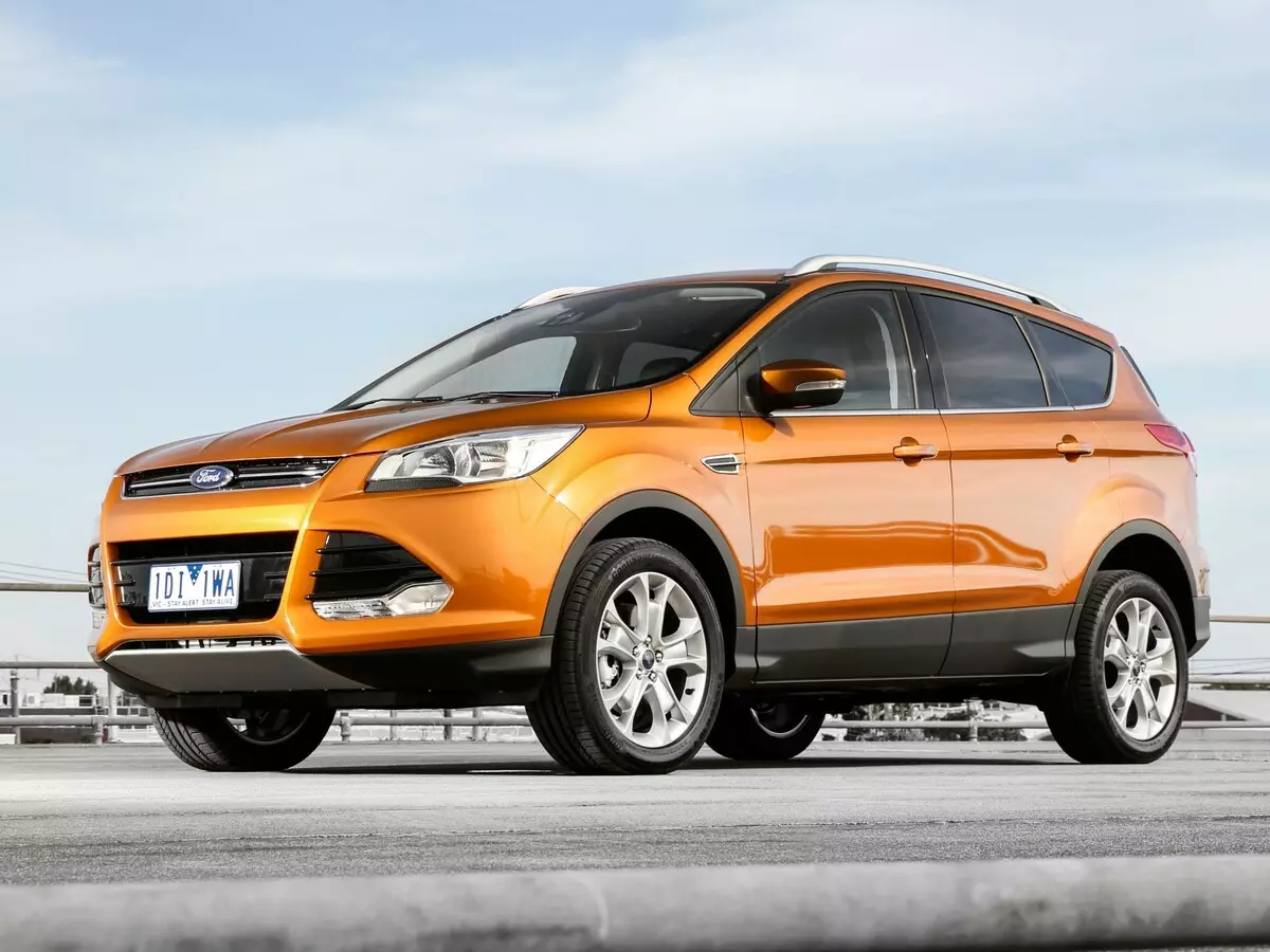 Ford Kuga dengan "Diesel" mengucapkan selamat tinggal kepada Rusia