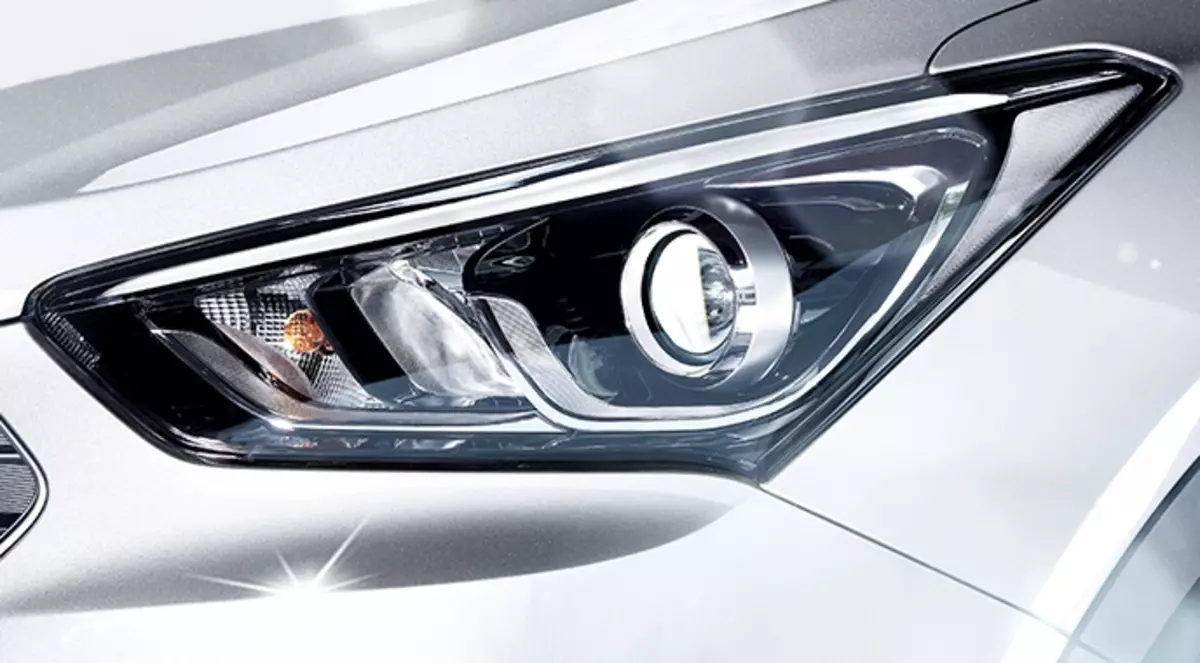 2016-Hyundai-Santa-Fe-Facelift-Headlight.jpg