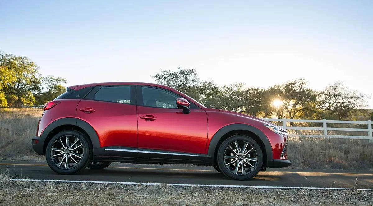 Mazda introduces the new Budget Crossover CX-3 5786_3