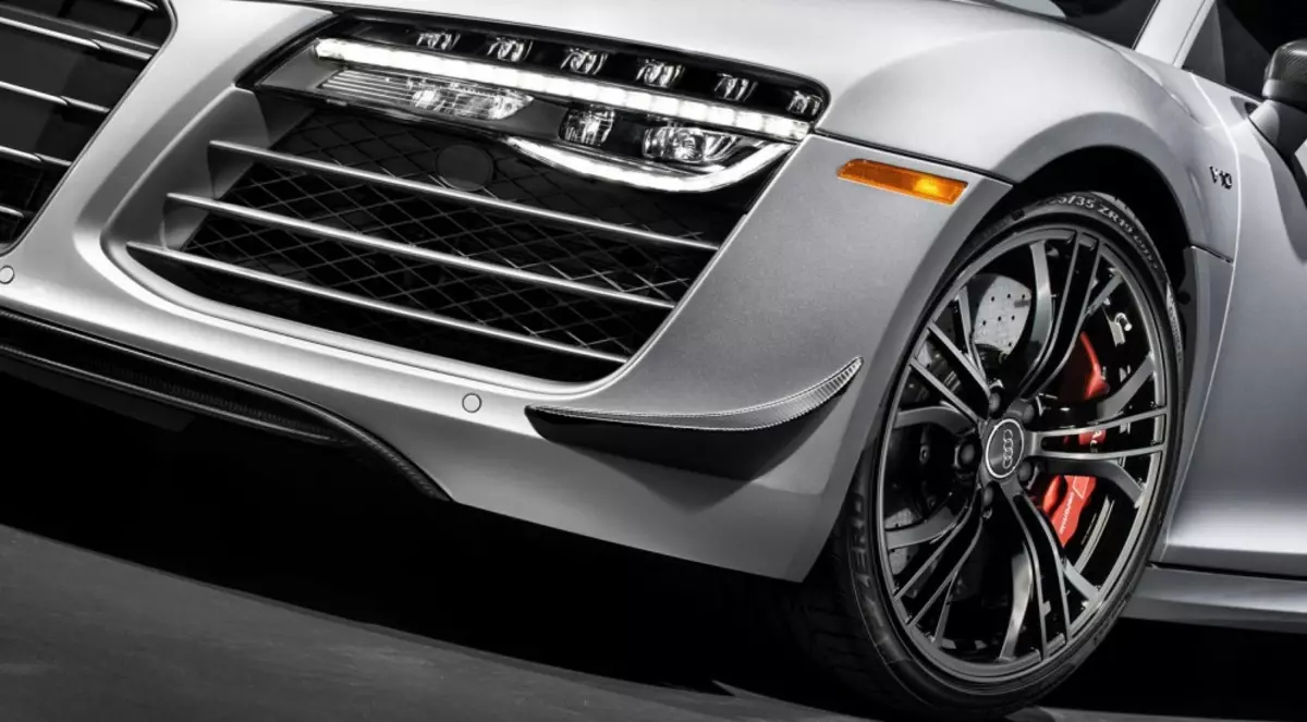 À Los Angeles, a présenté la version la plus puissante de l'Audi R8 Coupé 5816_4