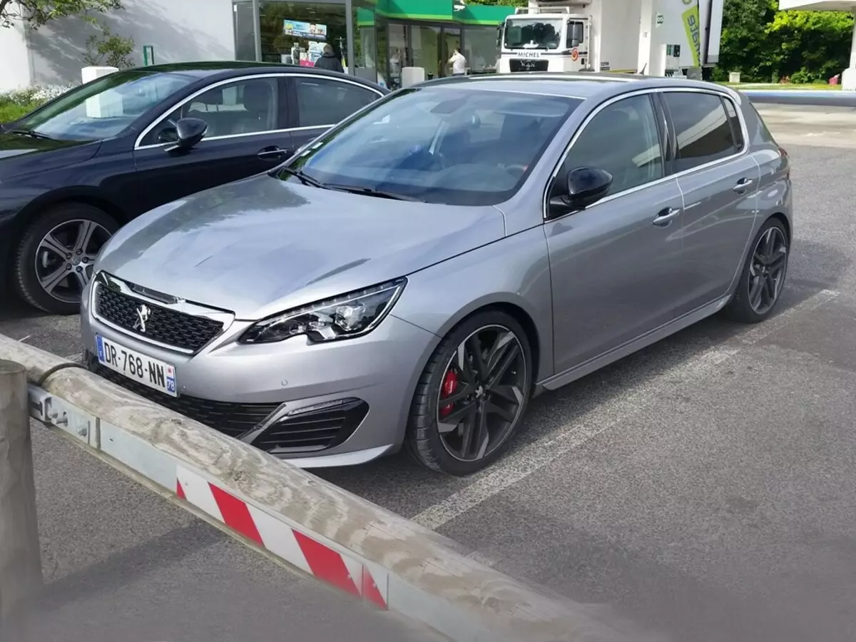 "Hot" peugeot 308 gti photographed before the premiere in Goodwood