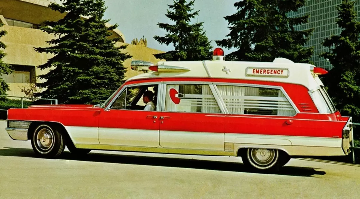 8_Photos_Superior_cadillac_seventy-fënnef11965_1.JPG