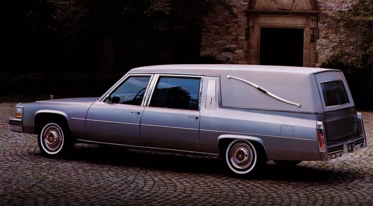 9_superior_cadillacc_fleethood_1980_picture_1.jpg.