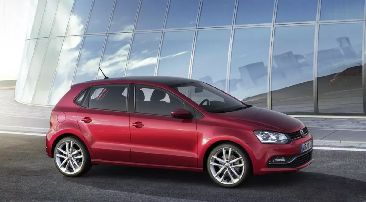 La red apareció las primeras imágenes del nuevo polo Volkswagen. 6191_3