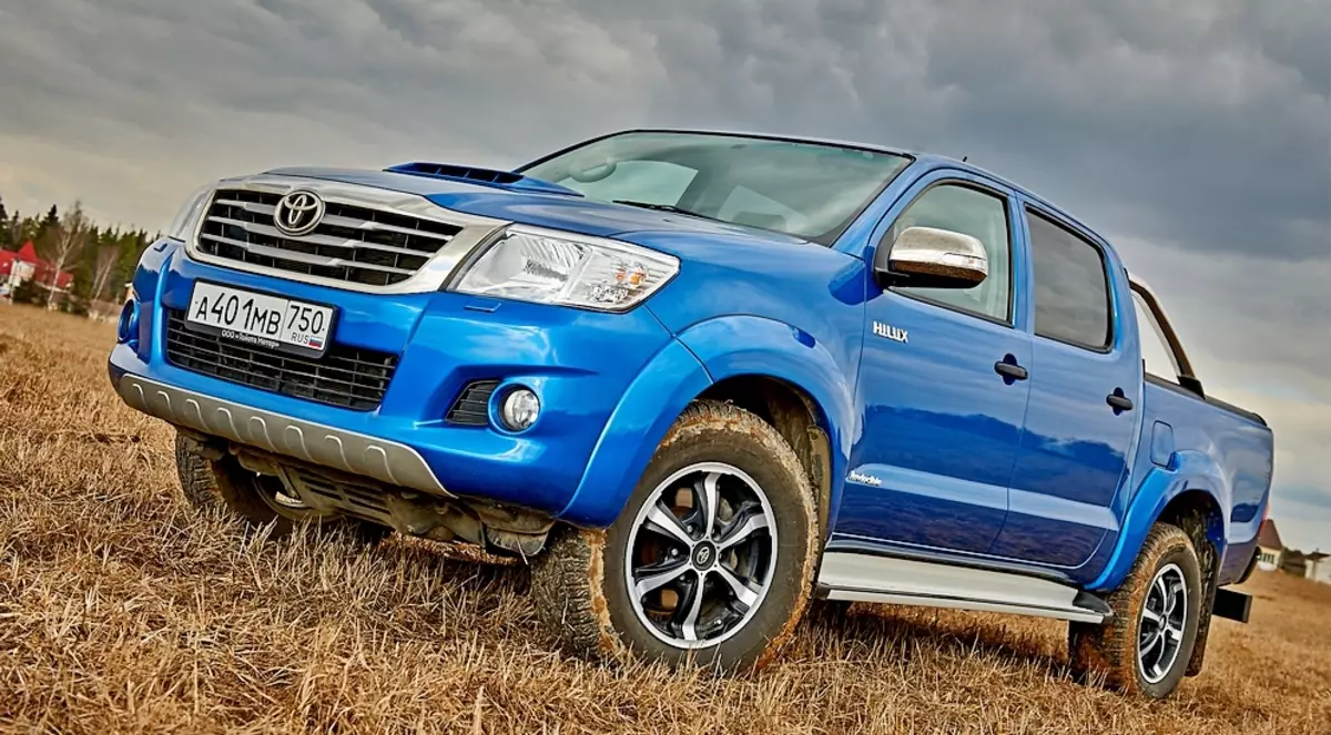 מבחן כונן טויוטה Hilux: Zen-Pickup 623_37