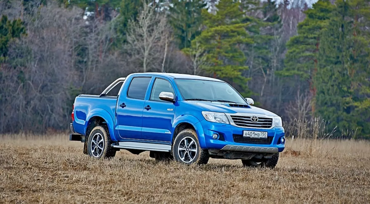 מבחן כונן טויוטה Hilux: Zen-Pickup 623_39