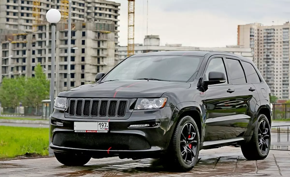 Tuning Project Jeep Grand Cherokee srt-8 WK2: Swart, Stern, Jeep Turbova