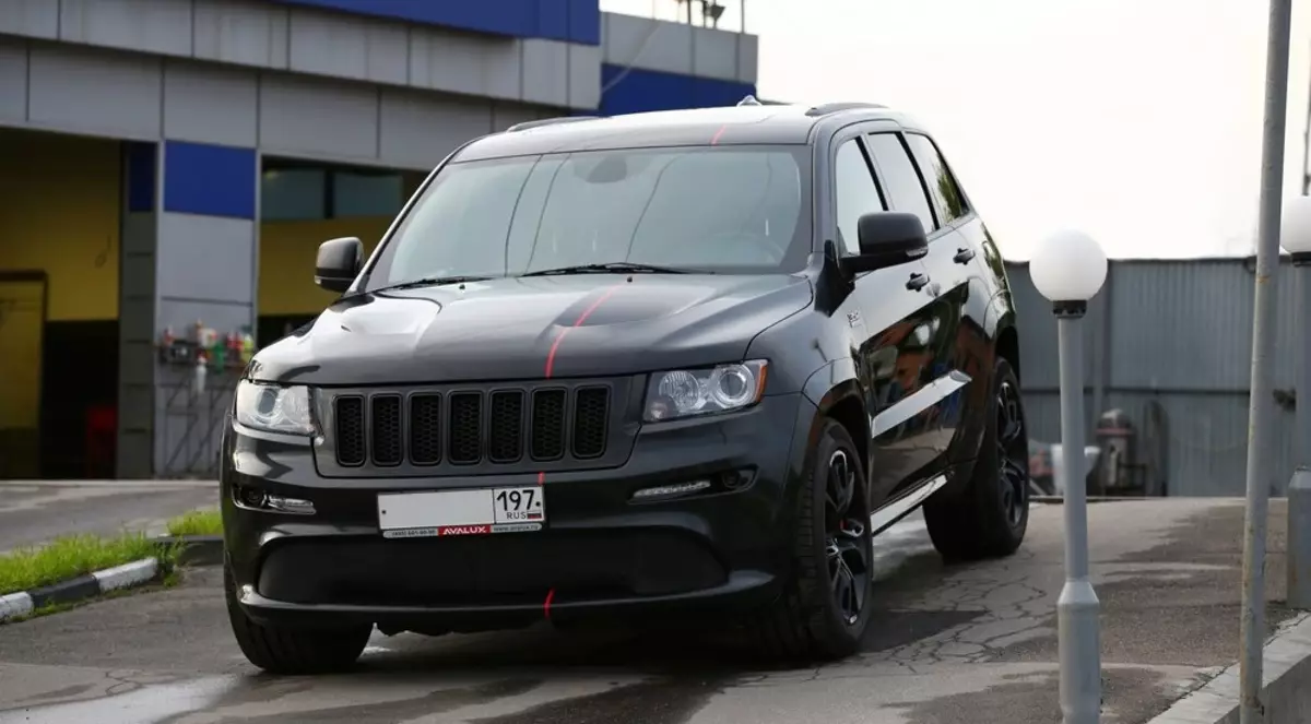 Цюнінг-праект Jeep Grand Cherokee SRT-8 WK2: чорны, суровы, джып турбовый 639_2