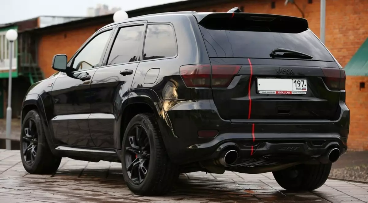 Tuning Project Jeep Grand Cherokee srt-8 WK2: Swart, Stern, Jeep Turbova 639_21