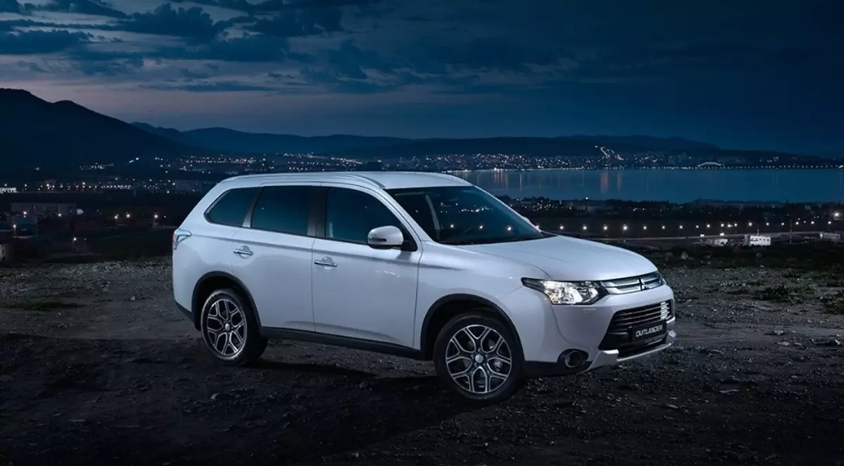 Rusya'da yeni Mitsubishi Outlander sporunun satışlarına başladı 6442_8