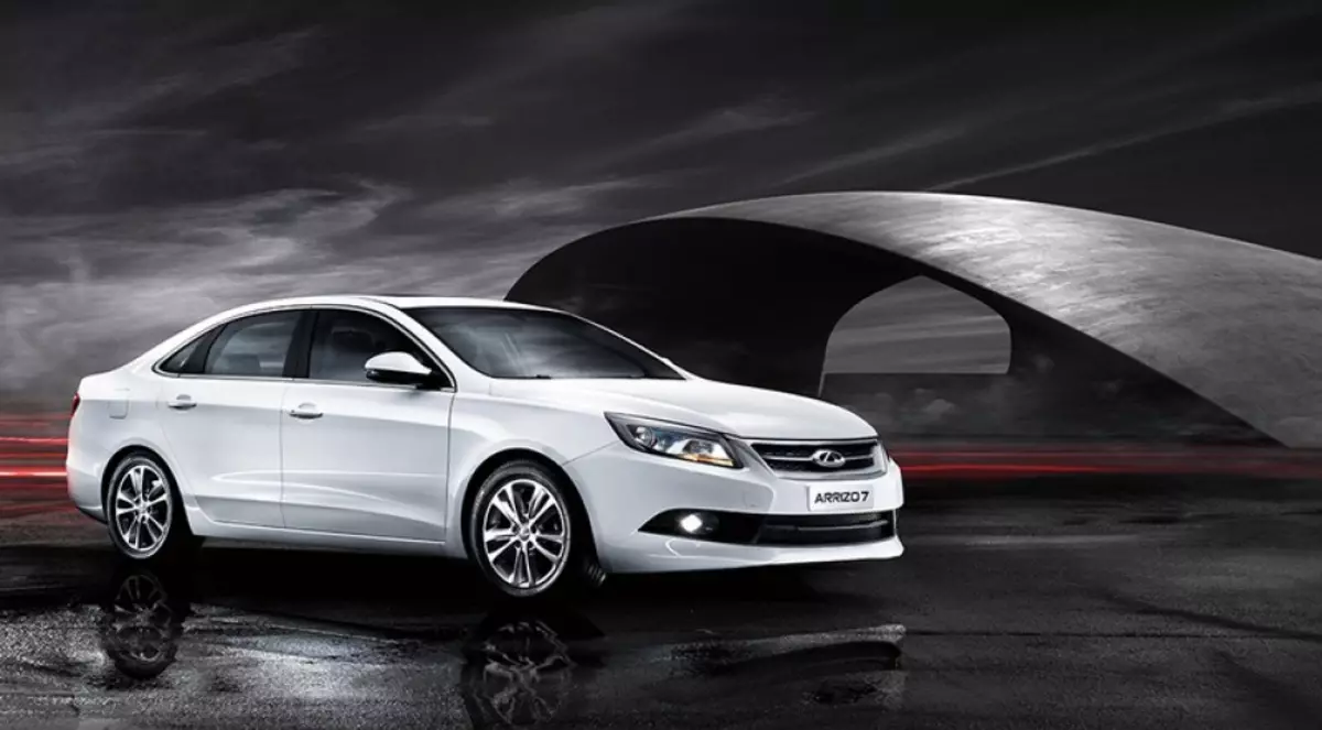 Chery introduce un novo sedán orzamento 6482_2