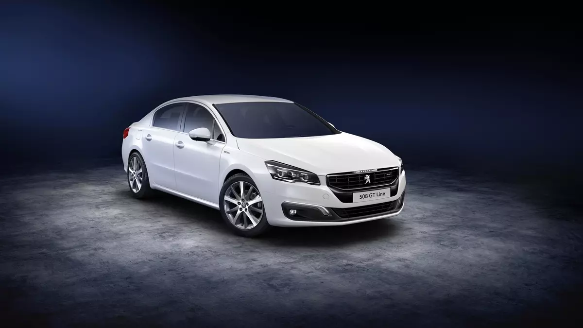 Peugeot 308 і 508 отримали пакет аксесуарів GT Line 6700_10