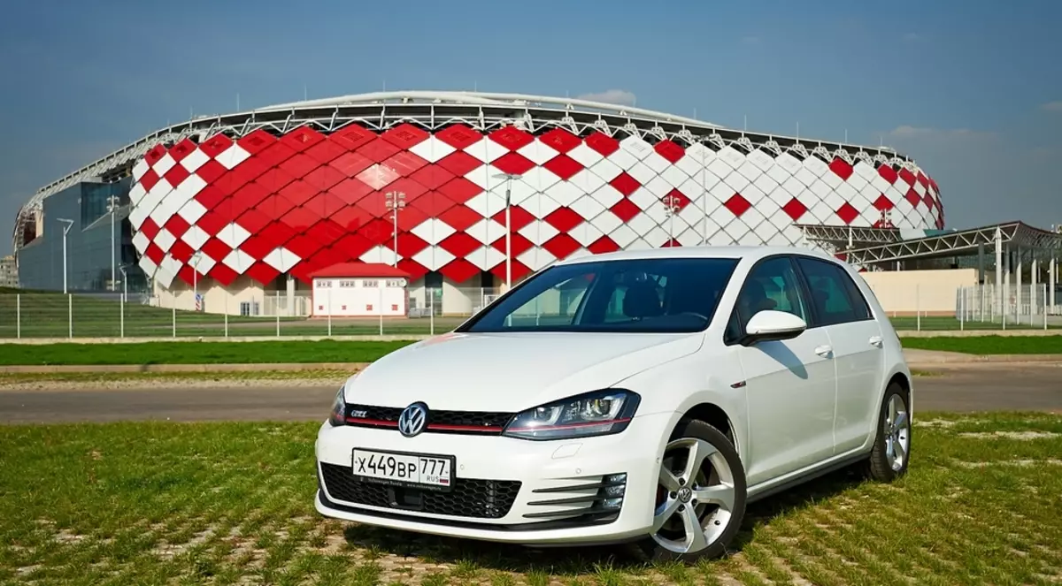 اختبار محرك VW Golf GTI: القانونية وبينما شرعية 6785_32